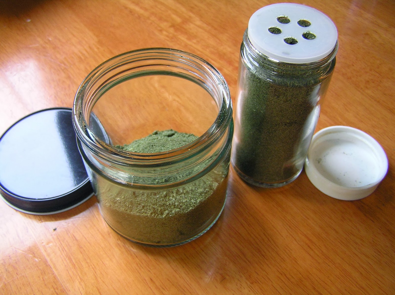 How to Make Herbal Salt Blends - A Life Unprocessed