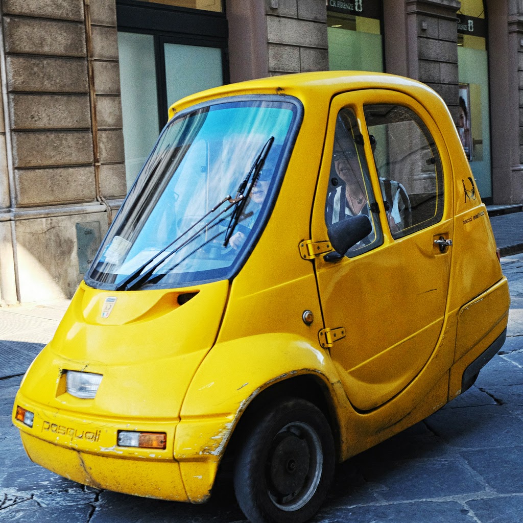 A Top 10 world famous smallest cars | Top 10 Information