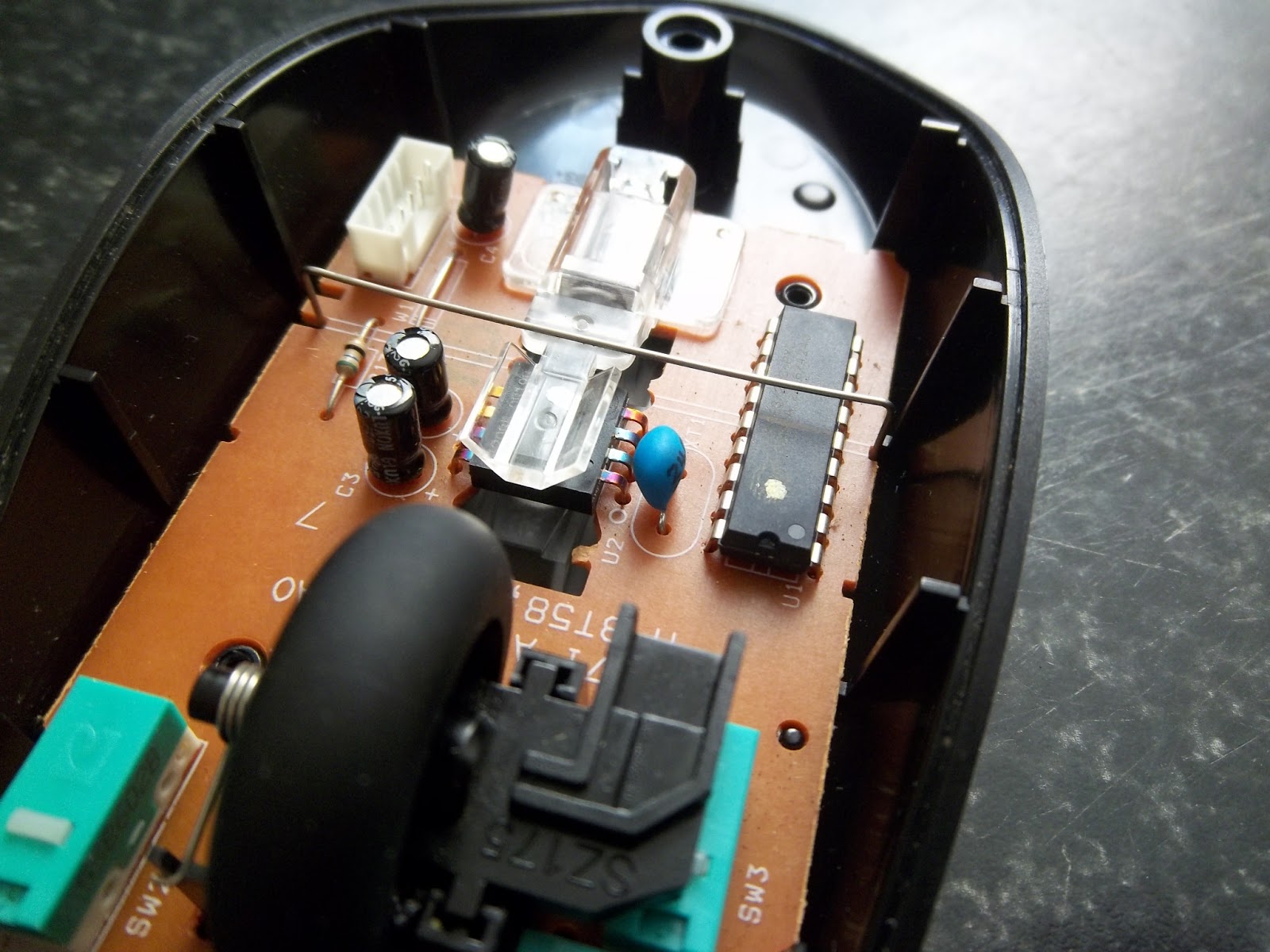 Stuff Deconstructed: Disassembly of a Logitech USB mouse