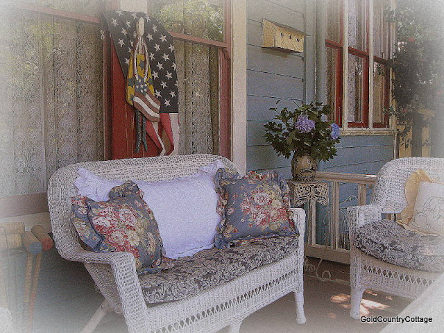 GoldCountryCottage: COTTAGE AMERICA...