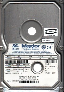 Coretan Jaringan: Sejarah dan Perkembangan Harddisk