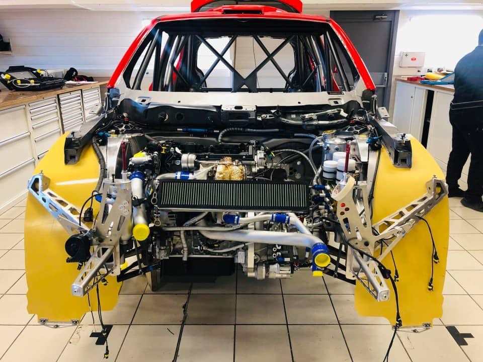 Diario Automotor: FIAT 500X , primer SUV para rally. Su construcción ...