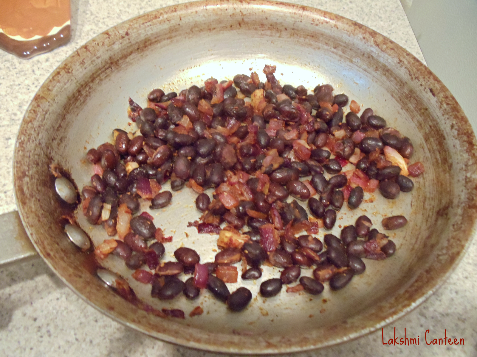 Lakshmi Canteen: Vegetarian Arepas