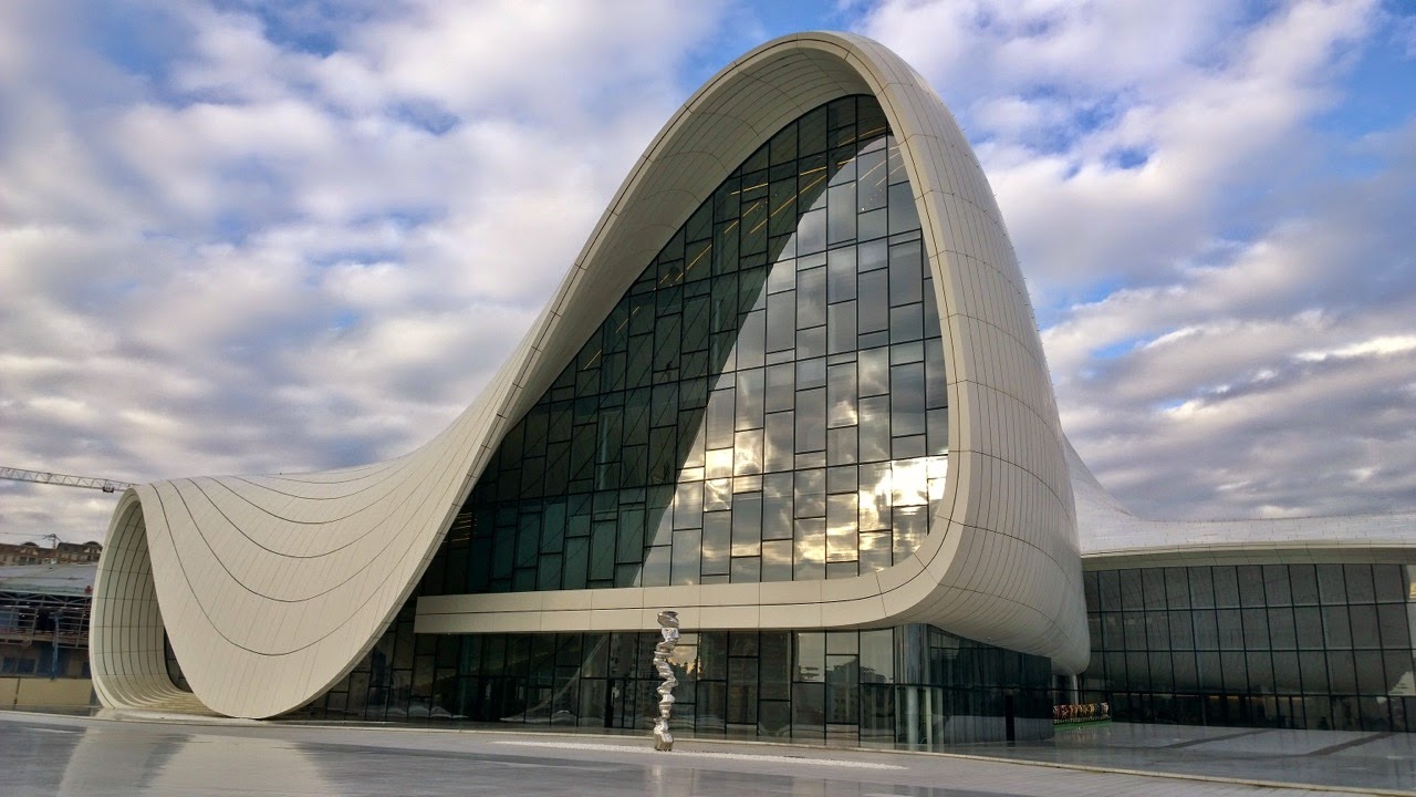 Pikku Kepponen: Hetkessä: Maailman hienoin moderni rakennus