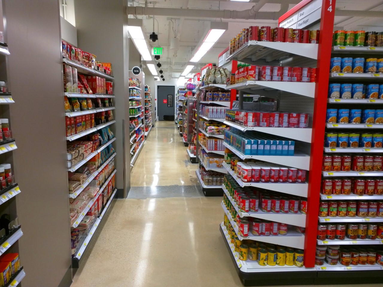 Robert Dyer @ Bethesda Row: Bethesda Target opens early - and you're ...