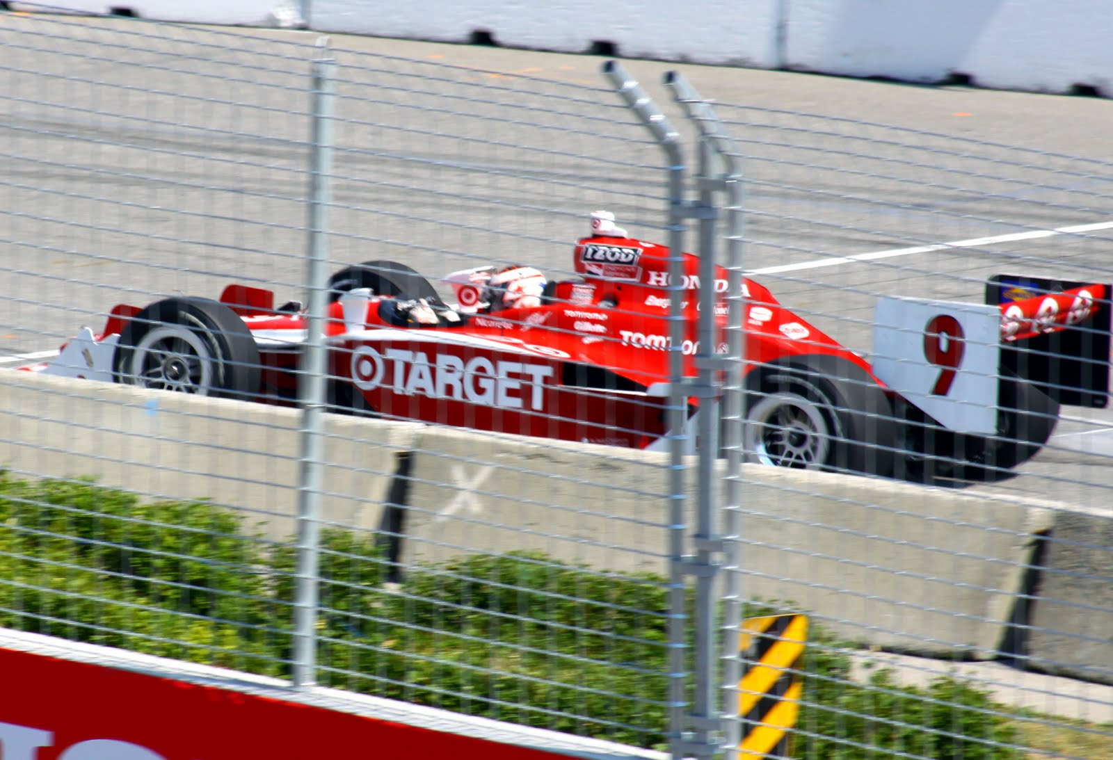 Peter's Photo Odyssey: a team working for TARGET, Toronto Formula 1 ...