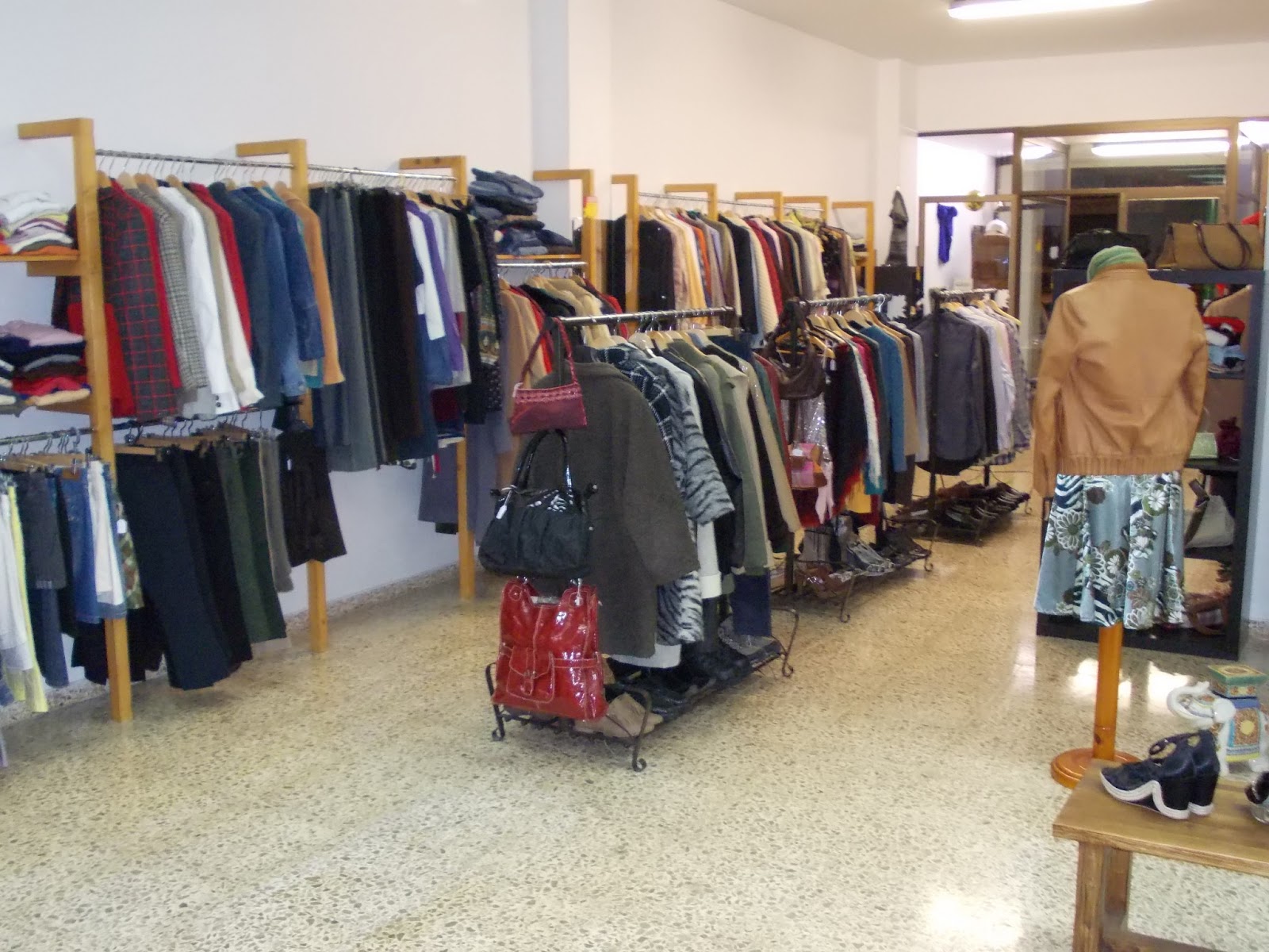 A Bon Preu: TU ROPA USADA