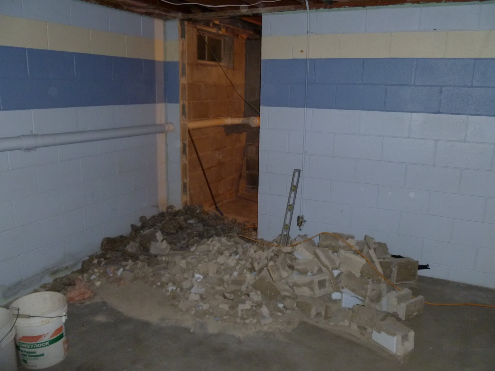 Three Things Very Dull Indeed: Basement Bathroom Project