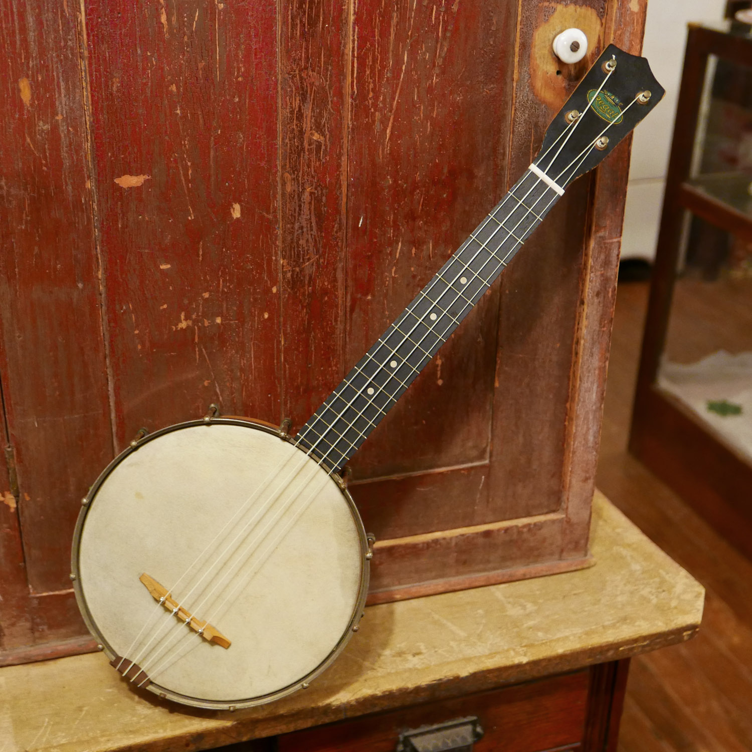 1930s Regal Concert Banjo Ukulele