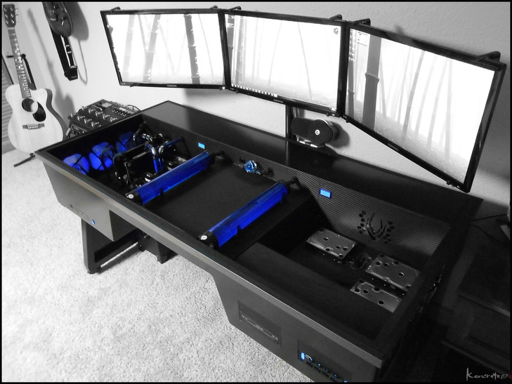 PC生活: パソコン製作＞desk型パソコンケースの写真を集めてみた