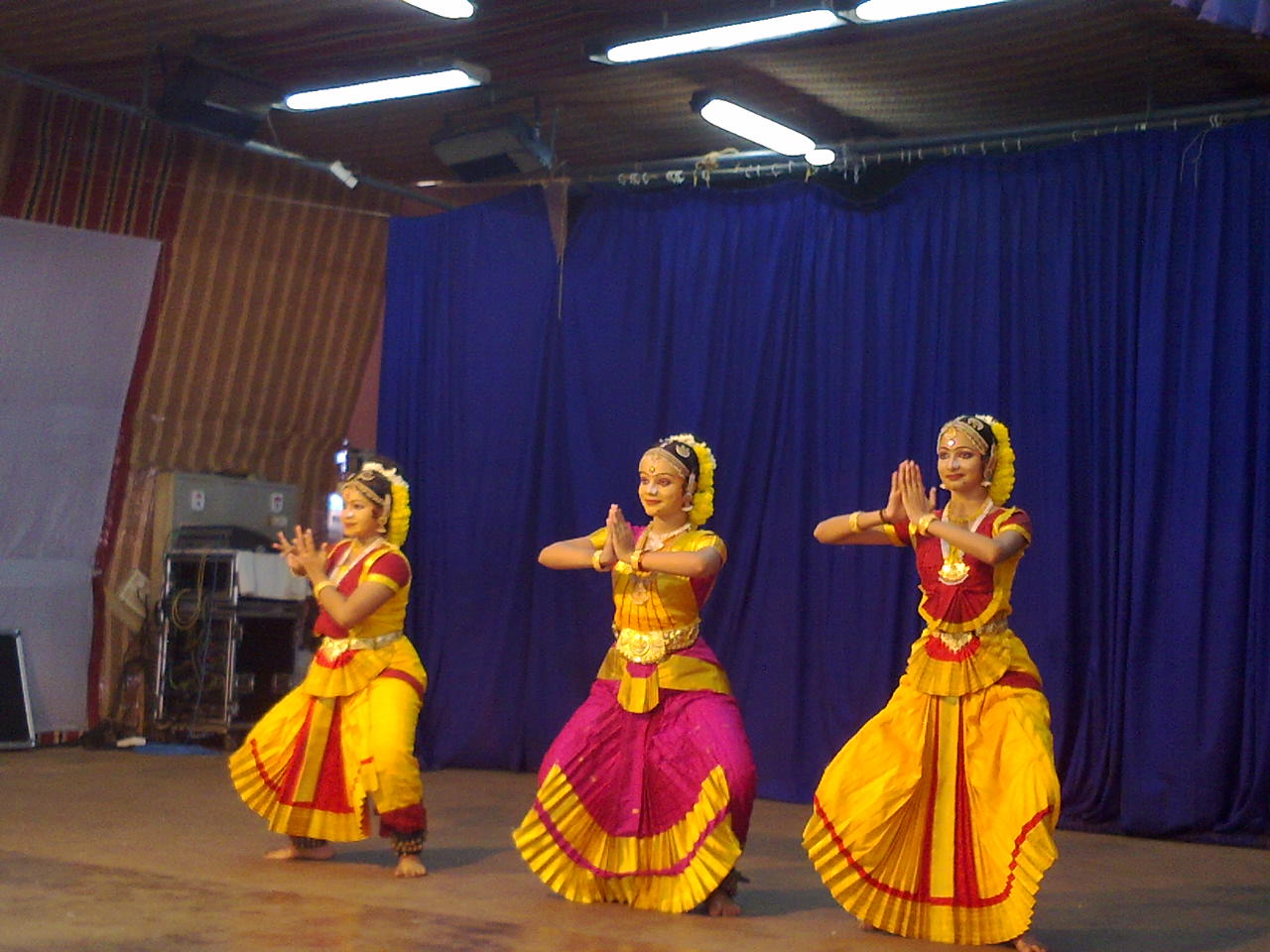 EYE 2 EYE: VISHU @ THE ABODE OF LORD KRISHNA