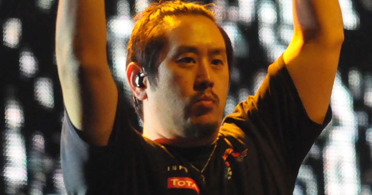 Zona Rock Dan Metal : JOE HAHN