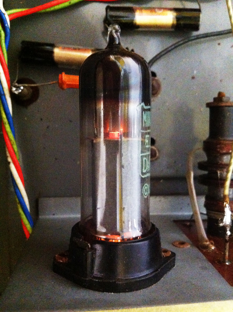 electrautopsy: MAE 123 - Démontage