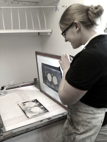 Liverpool Printmakers: Printing onto plaster with Tracy Hill