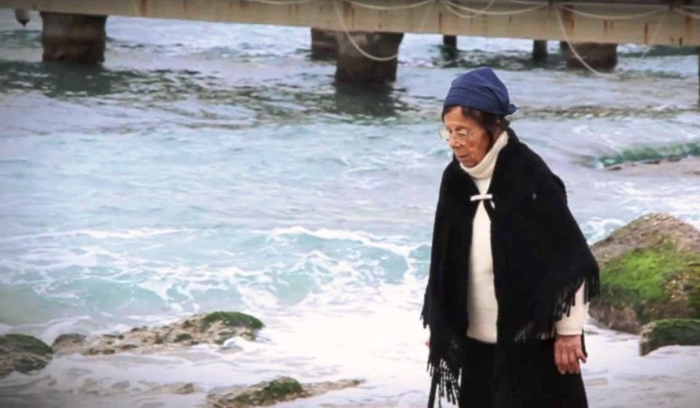 MARIA COSTA, LA POETESSA DELLO STRETTO CANTA IL SUO MARE