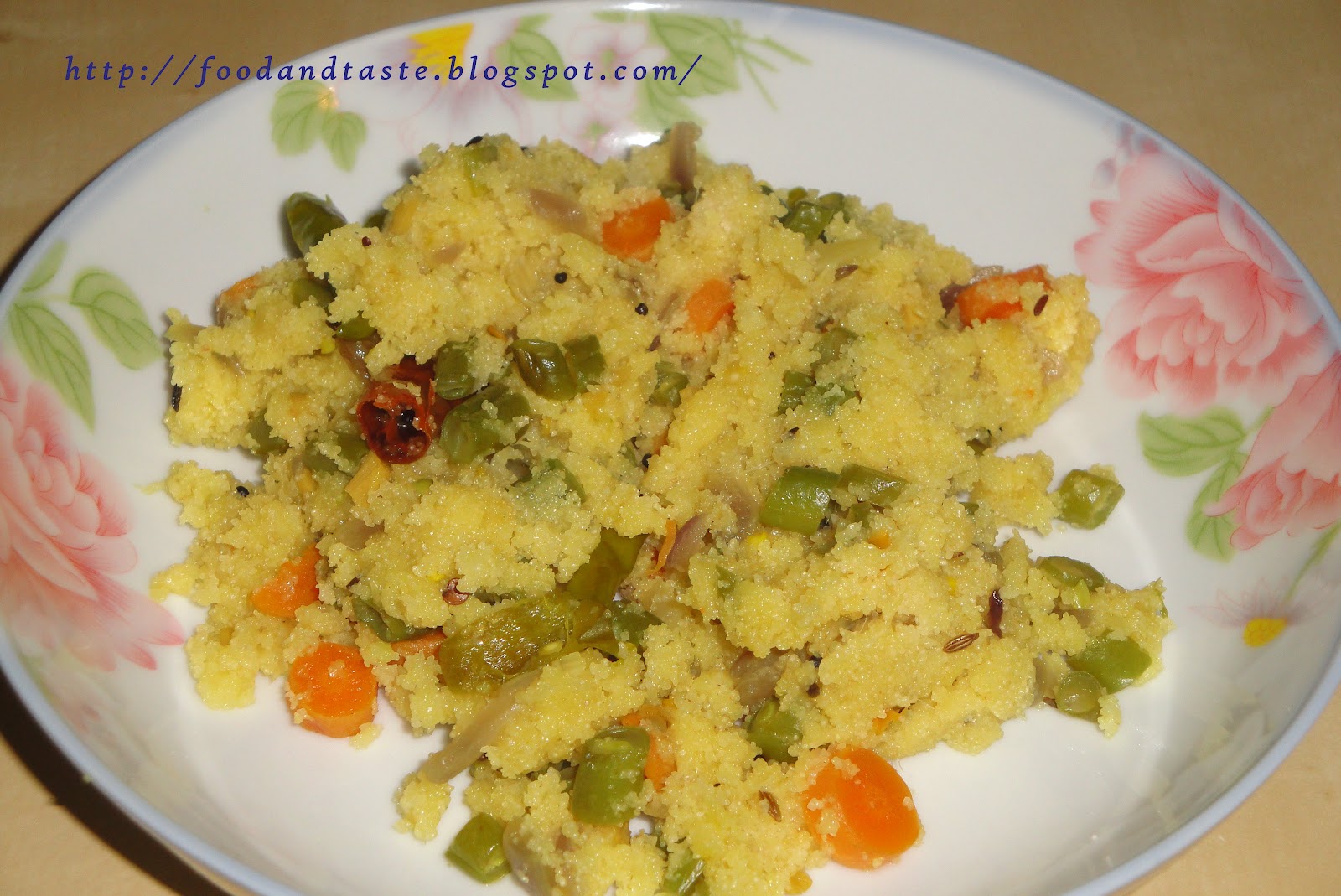 Food and Taste: Rava/Semolina/Sooji Kichadi - Indian Recipe