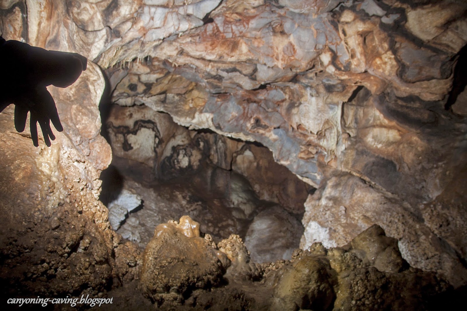 Canyoning - Caving: Σπήλαιο Νυχτερίδων, Πετράλωνα Χαλκιδικής