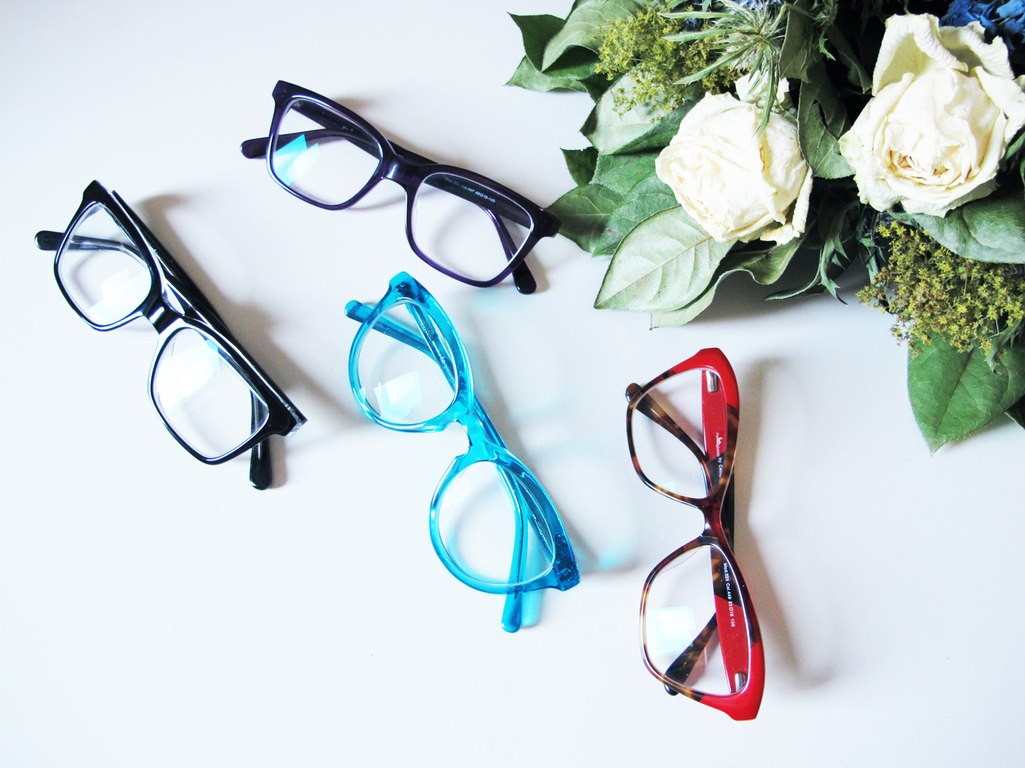 Fashion And Beauty Now 5 Trucos Para Cuidar Tus Ojos En Verano
