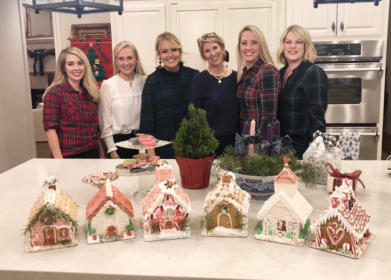 Annual Gingerbread House Decorating Party - Eleven Gables
