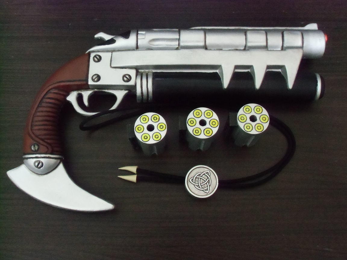 SoulSamurai: The More Obscure The Costume The Better!