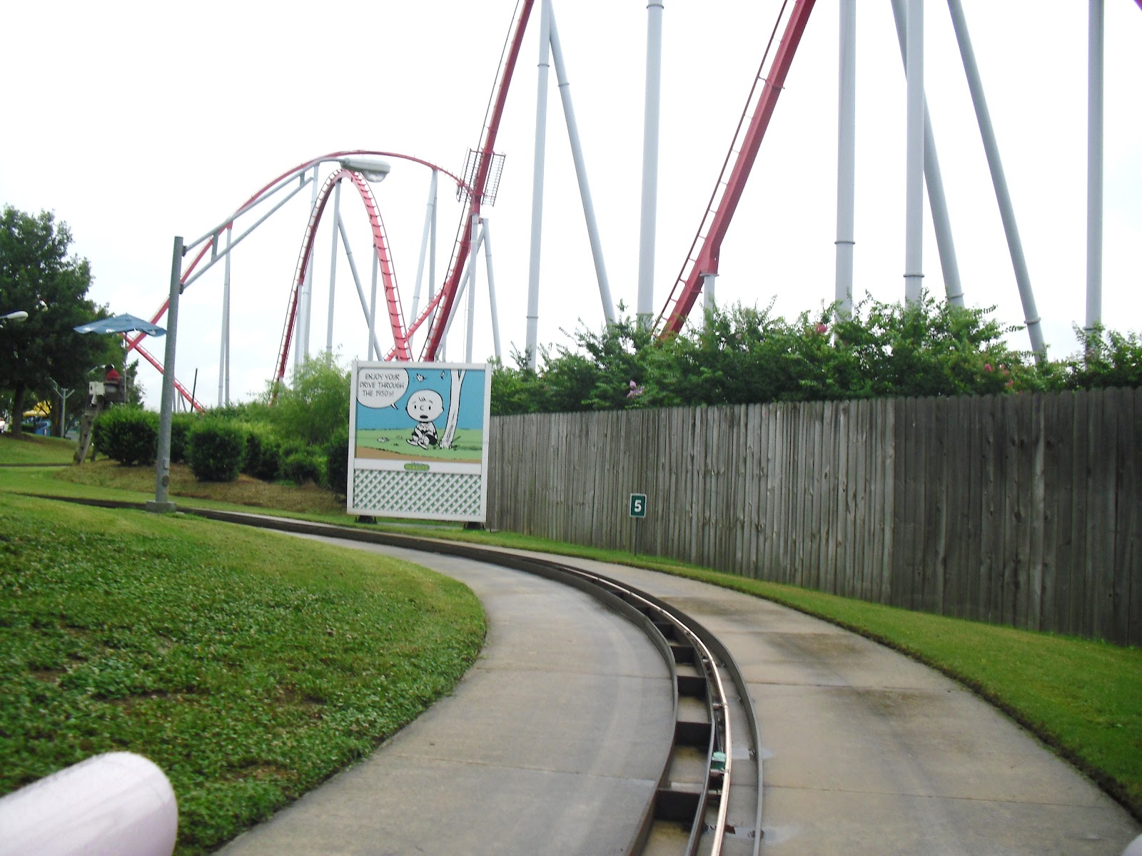 Love 2 Travel With Kids: Carowinds – Practical Tips for Enjoying NC/SC ...