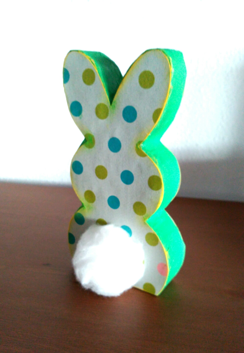 CONEJO DE PASCUA EN CARTÓN: DIY