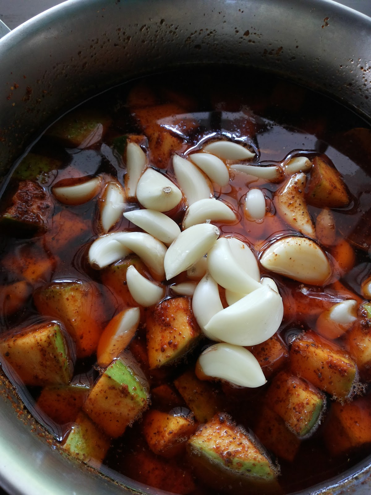 Eat Pray and Cook: Avakkai - Use the Season - Awesome Mango Pickle