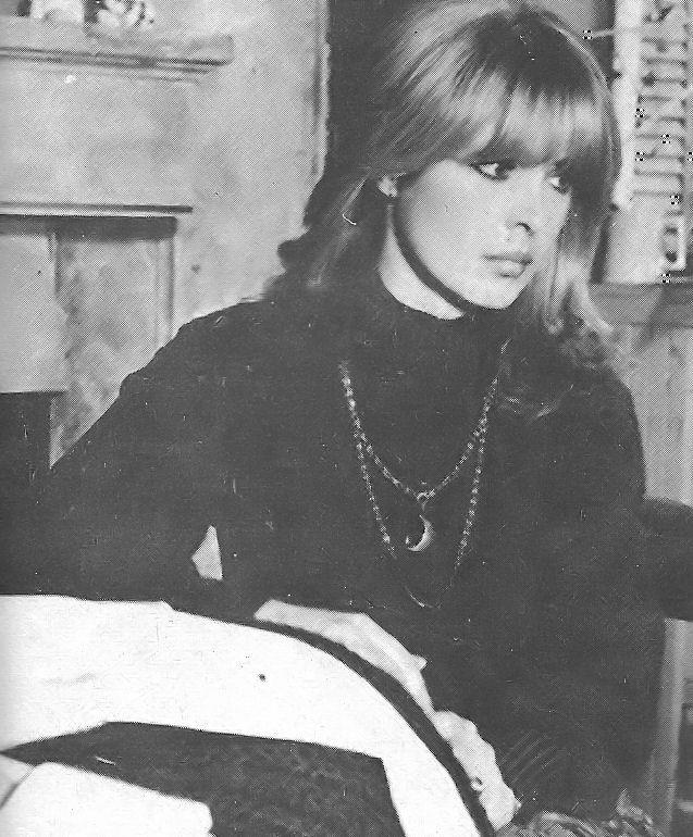 FOTONOVELAS / FOTOROMANZI: MICHELA ROC