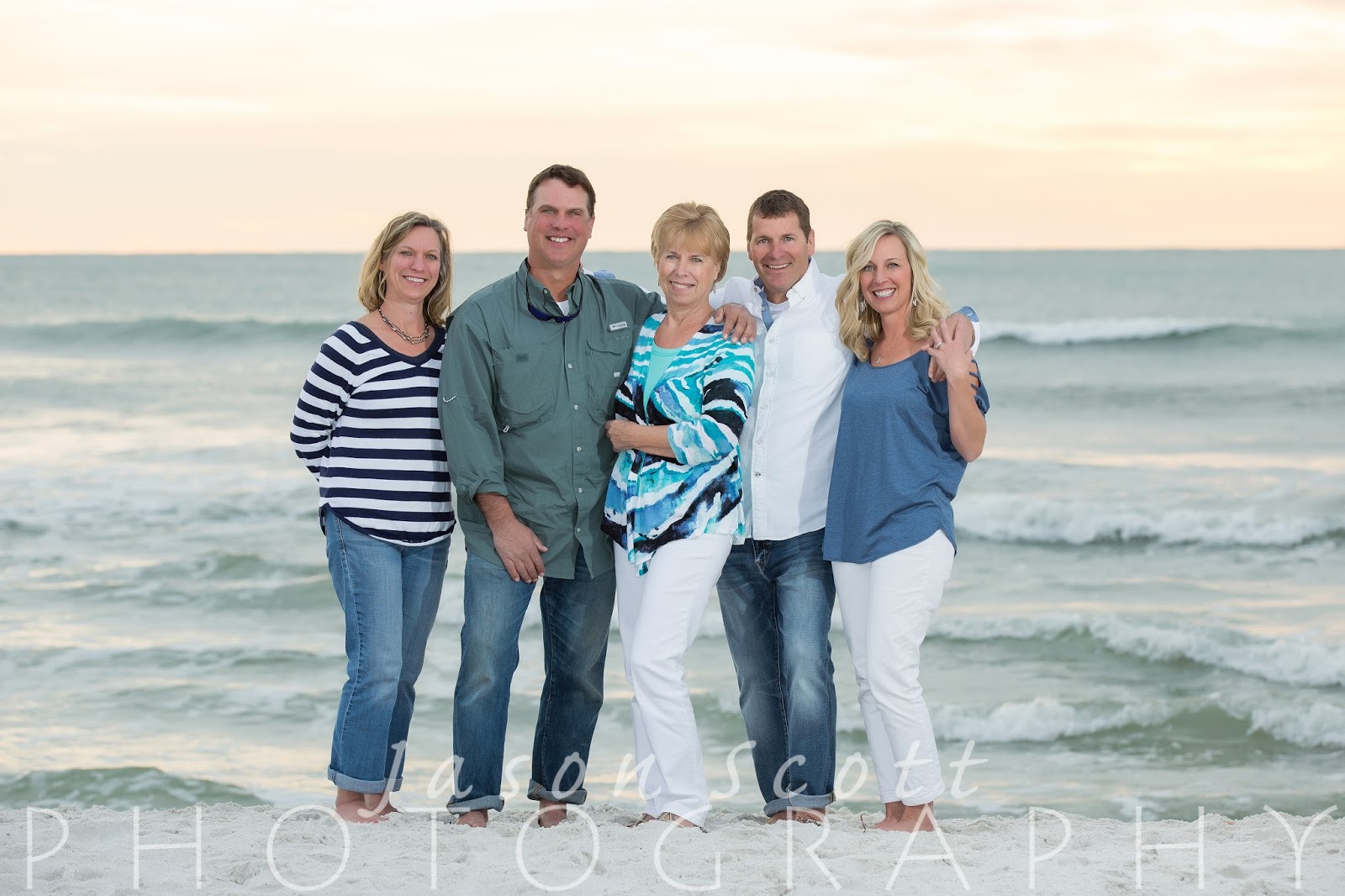 Longboat Key Beach Portraits - Perrin Family | Jason Scott Photography