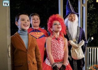 What did you think about the episode? Who had the best costume?