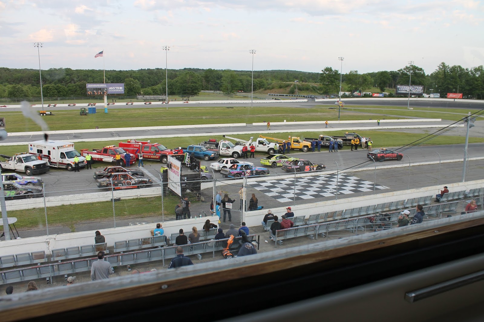 Race Chatter on WNRI.COM, 99.9 fm, 1380 am, Tune in radio, Alexa, Apple ...