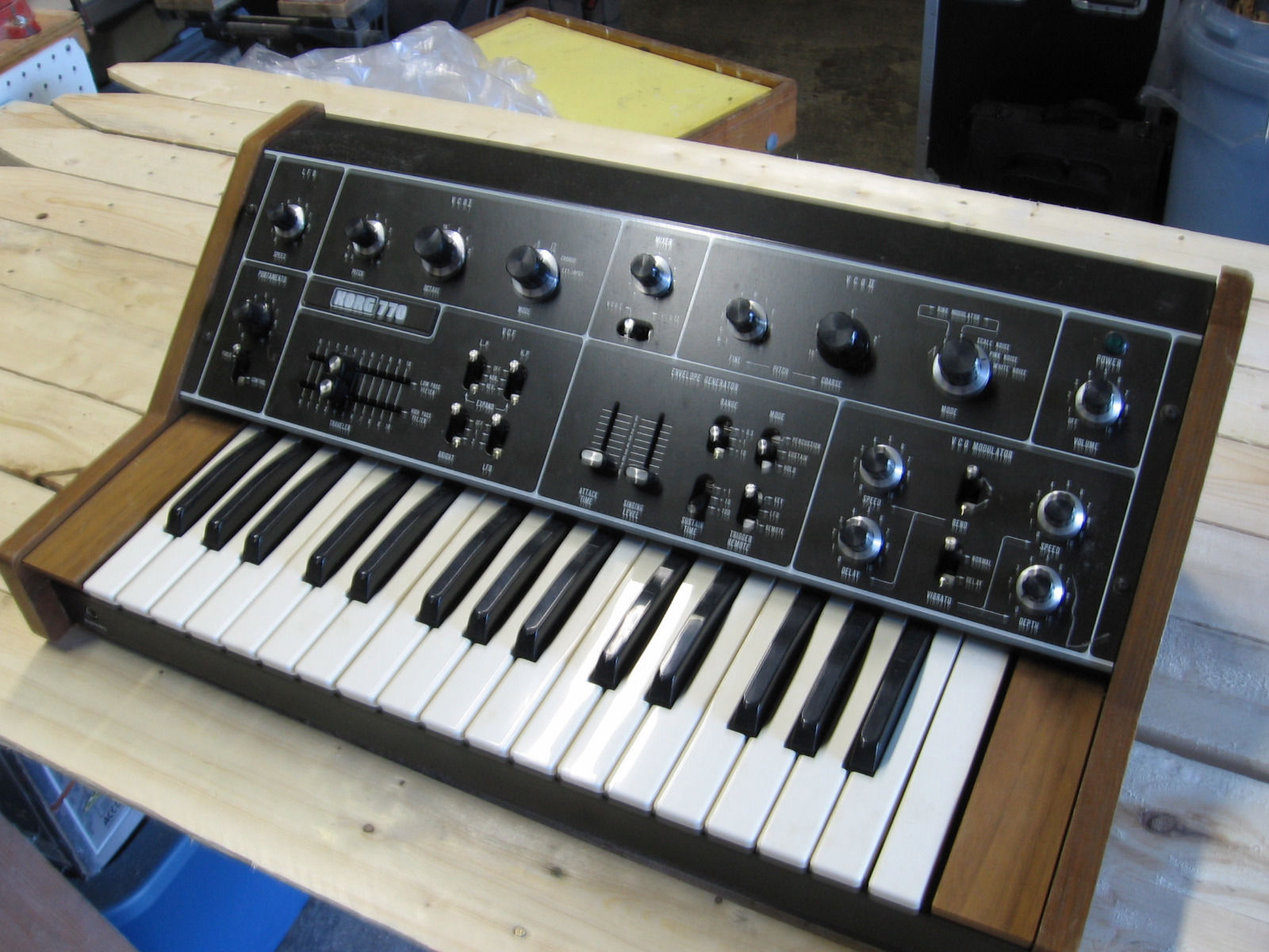 MATRIXSYNTH: Korg 770 synth (vintage)