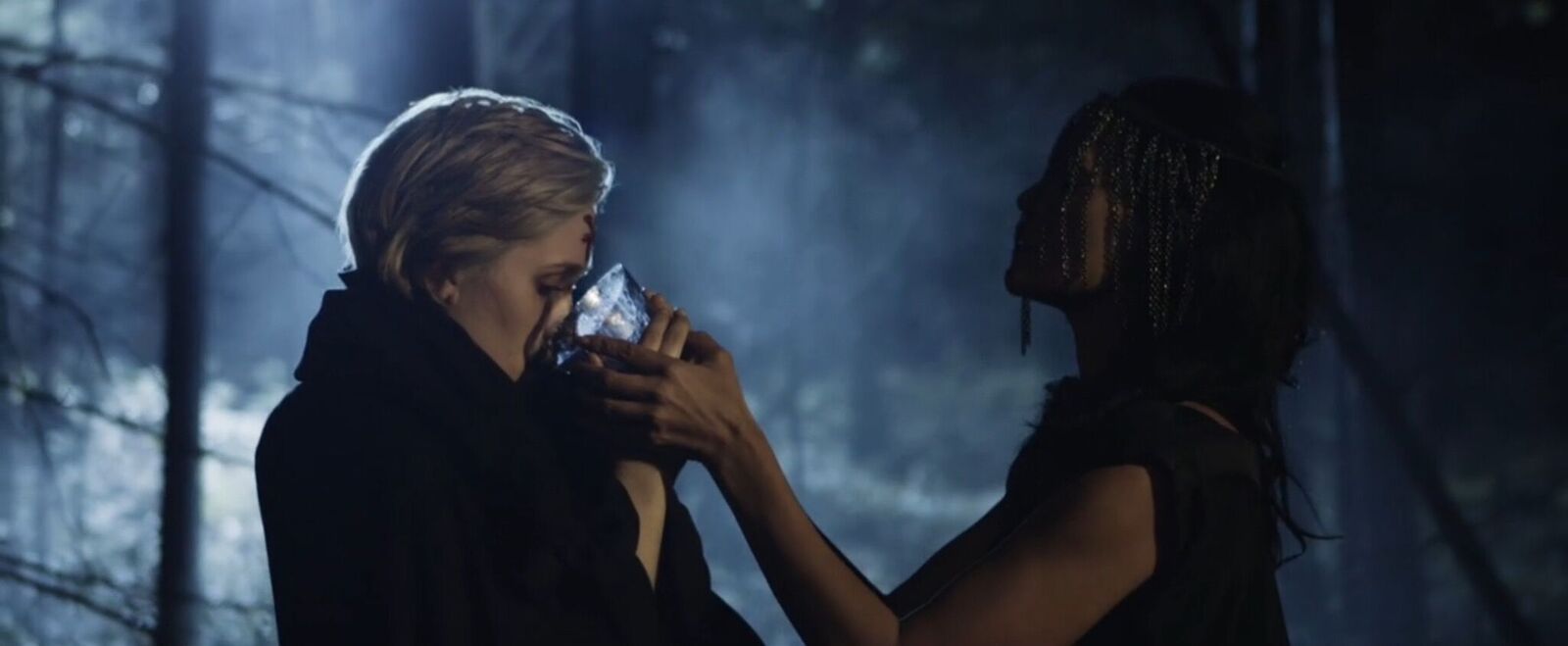 Blood Bound Trailer Available Now! Releasing on VOD 1/15 - Bobs Movie ...