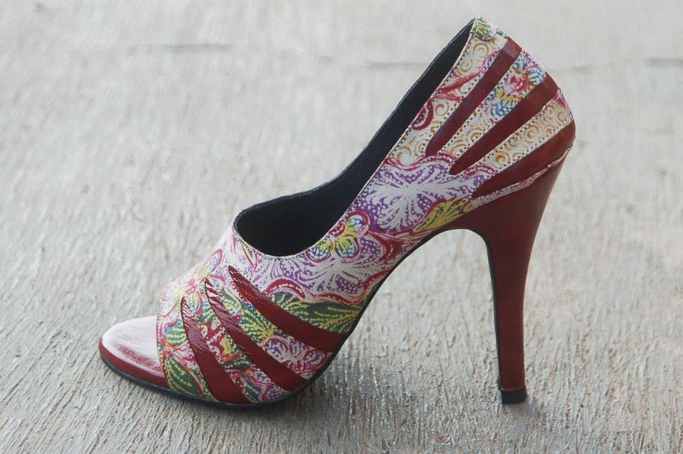 Buble Buble: high heels batik