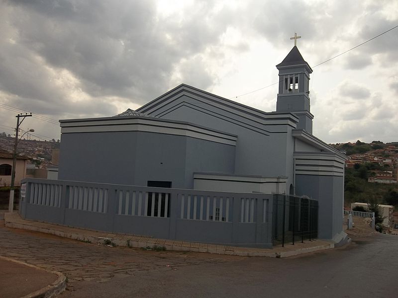 TURISTANDO PELO MUNDO: CAPELINHA - CIDADE UNIVERSITÁRIA E PROGRESSISTA