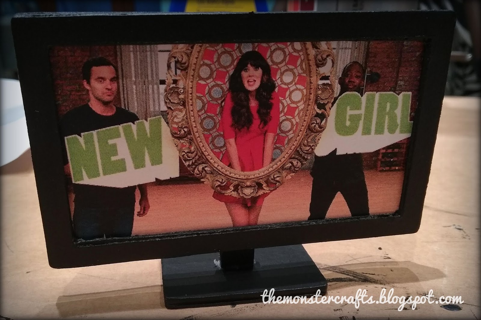 How to make a doll TV that "works"