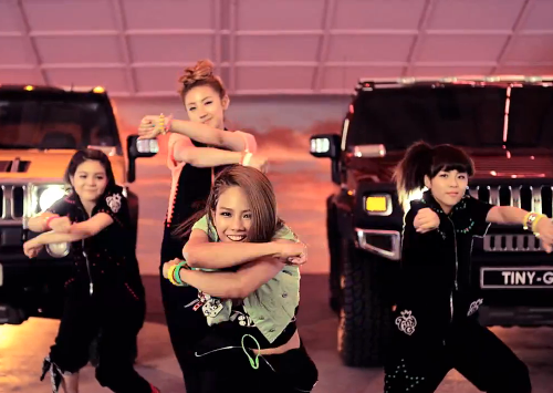 Video Premiere: Tiny-G - Tiny-G