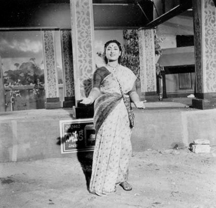 Mahanati Savitri Rare Large Photo Collection set-1 | MyTopGallery ...