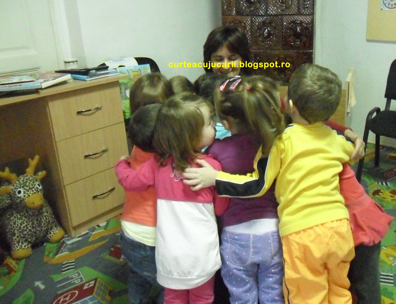 Curtea cu jucării: În ograda bunicii - partea I