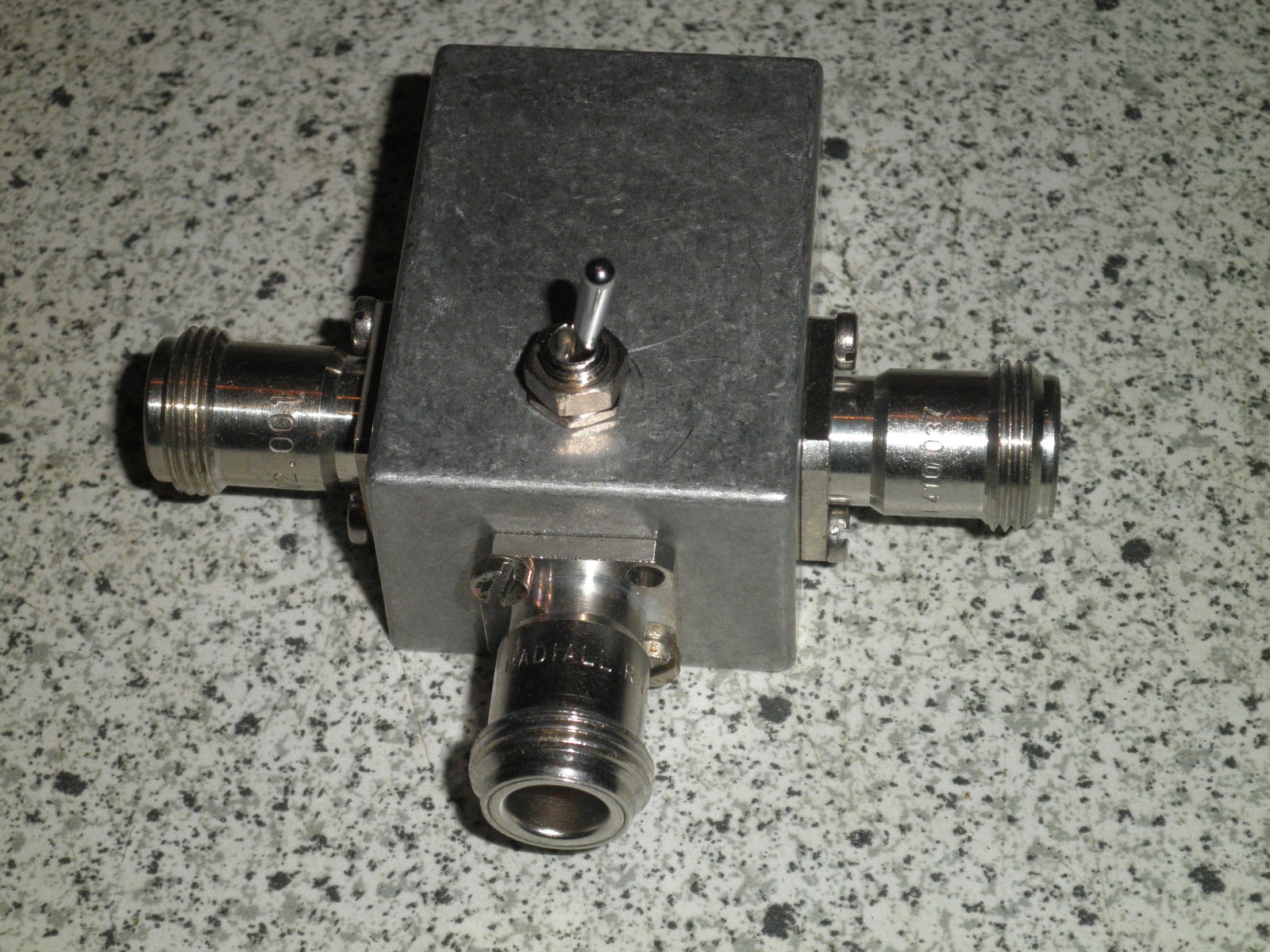 PA1BJ Antennes e.d.: Easy to built coax switches