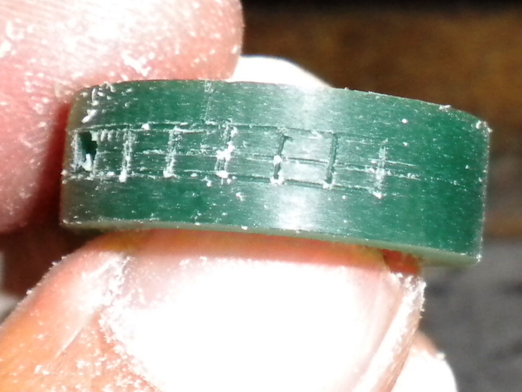 Metalsmith Orfebreria: Channel Stone Setting / Engaste piedras en Canal