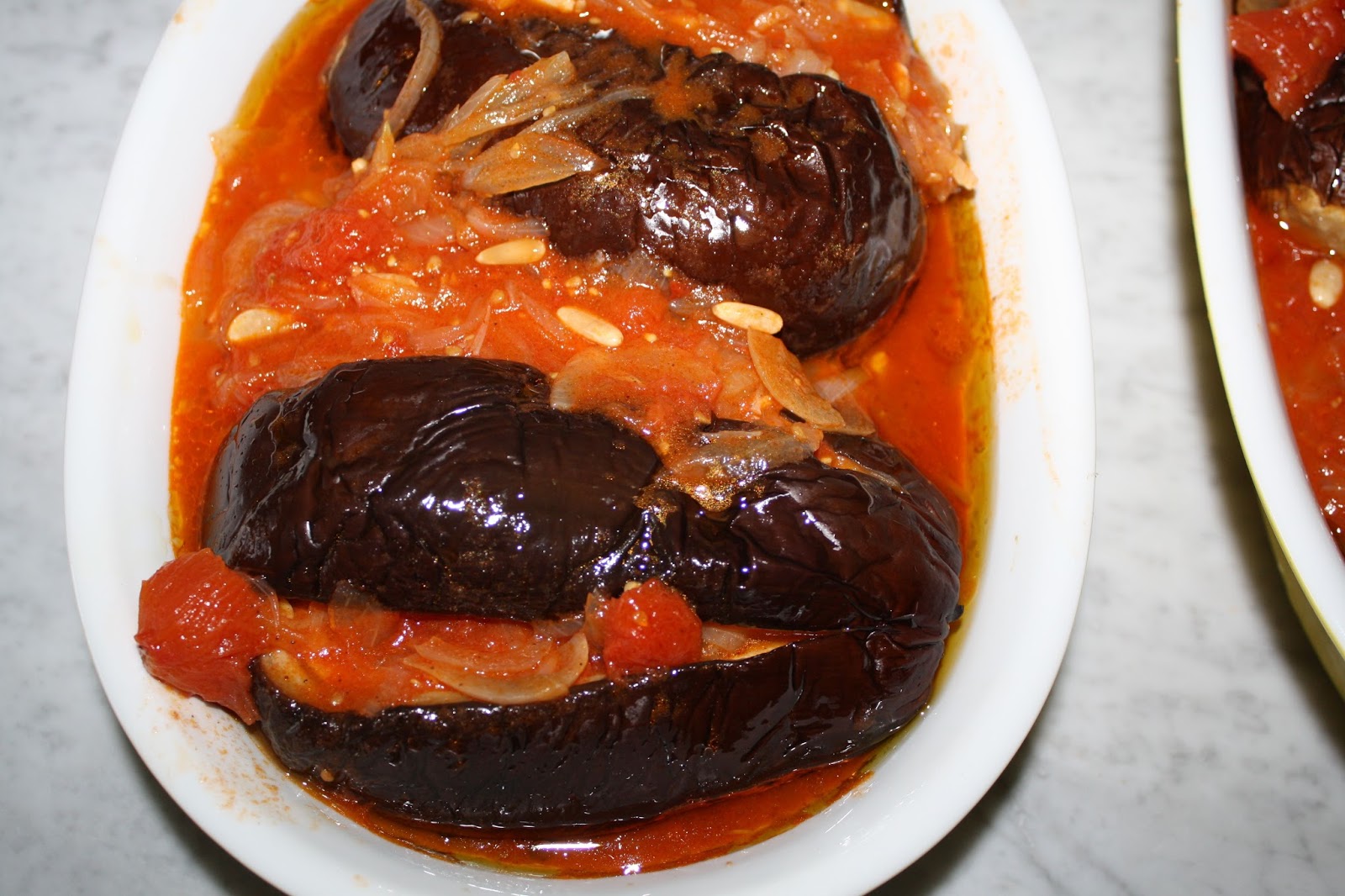 La Cuciniera Moderna: Cucina turca: melanzane dell'Imam svenuto