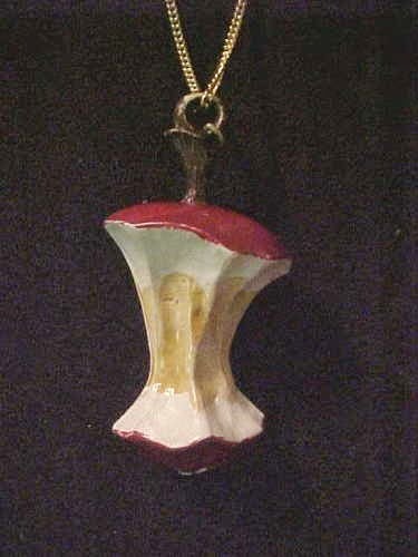 View from the Birdhouse: Throwback Thursday - Apple Core Necklaces