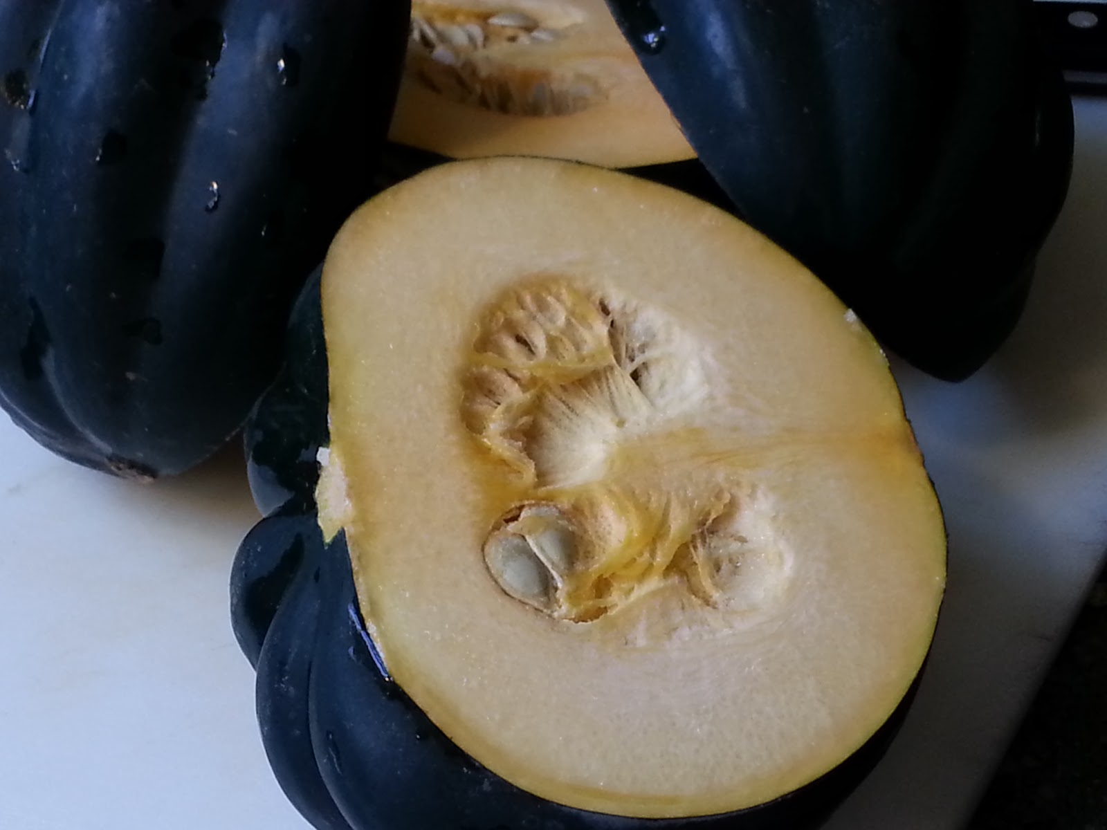 full tummies: Baked Acorn Squash with Apple-Pear Stuffing