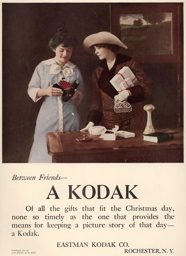 10 Beautiful Advertisements of the First Kodak Brownie Cameras in the ...