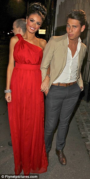 TOWIE Season 3 kicks off with a night shoot and the cast look fab ...