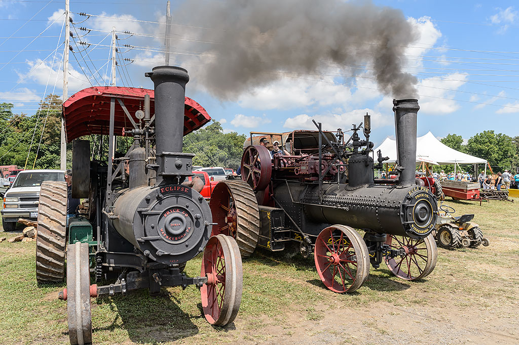 Bubba's Garage: Photos from the Berryville, VA Steam Show
