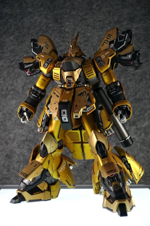 Painted Build: MG 1/100 "Golden" Sazabi Ver. Ka