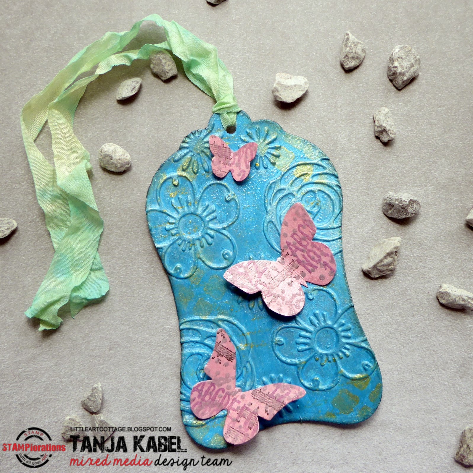 Little Art Cottage: Textured Butterfly Tag