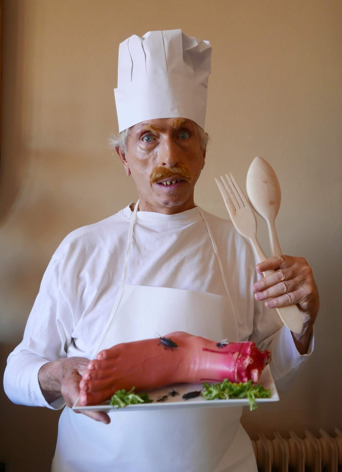 El Observador Solitario: LOCURAS DE ESTE SIGLO QUE ME DISGUSTAN